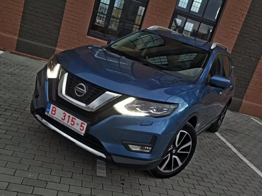 Nissan X-Trail 2020 in Riga, with an engine capacity of 1.70 L and mileage of 180 thousand km for 15790 €, photo 13 on AUTOMOTO.COM.LV