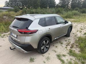 Nissan X-Trail 2023 in Riga, with an engine capacity of 1.50 L and mileage of 82 thousand km for 32000 €, photo 3 on AUTOMOTO.COM.LV