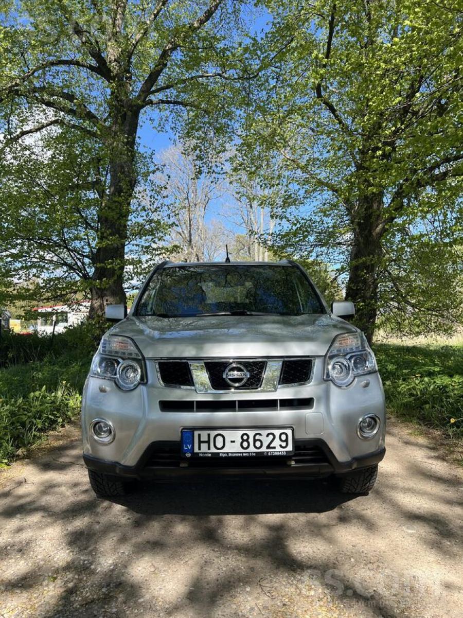 Nissan X-Trail 2025 Rīga, ar dzinēja tilpumu 2.00 L un nobraukumu 286 tūkst. km par 8500 €, foto 3 vietnē AUTOMOTO.COM.LV