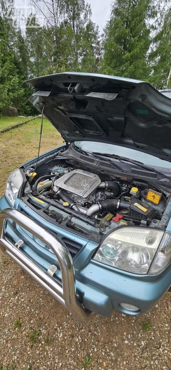 Green Nissan X-Trail 2003 in Moletai, with an engine capacity of 2.20 L and mileage of 162 thousand km for 1000 €, photo 8 on AUTOMOTO.COM.LV