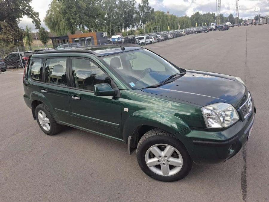 Zaļš Nissan X-Trail 2004 Marijampole, ar dzinēja tilpumu 2.18 L un nobraukumu 292 tūkst. km par 2650 €, foto 1 vietnē AUTOMOTO.COM.LV