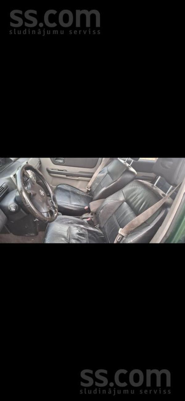 Zaļš Nissan X-Trail 2004 Bauska, ar dzinēja tilpumu 2.20 L un nobraukumu 336 tūkst. km par 750 €, foto 8 vietnē AUTOMOTO.COM.LV