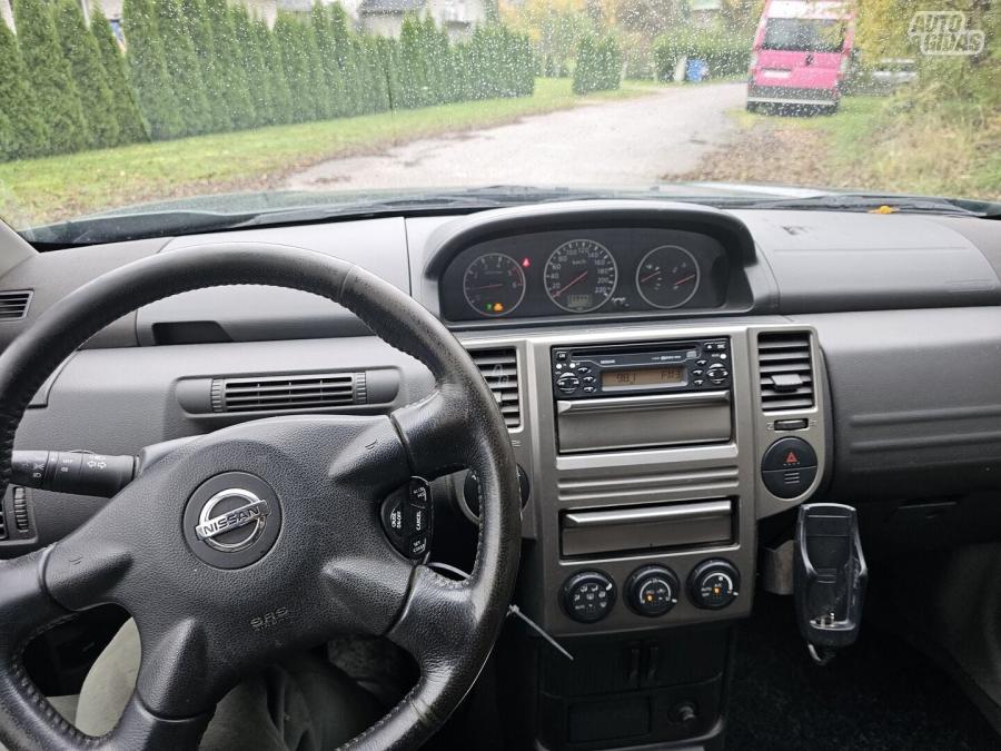 Zaļš Nissan X-Trail 2007 Kauņa, ar dzinēja tilpumu 2.20 L un nobraukumu 320 tūkst. km par 2300 €, foto 15 vietnē AUTOMOTO.COM.LV