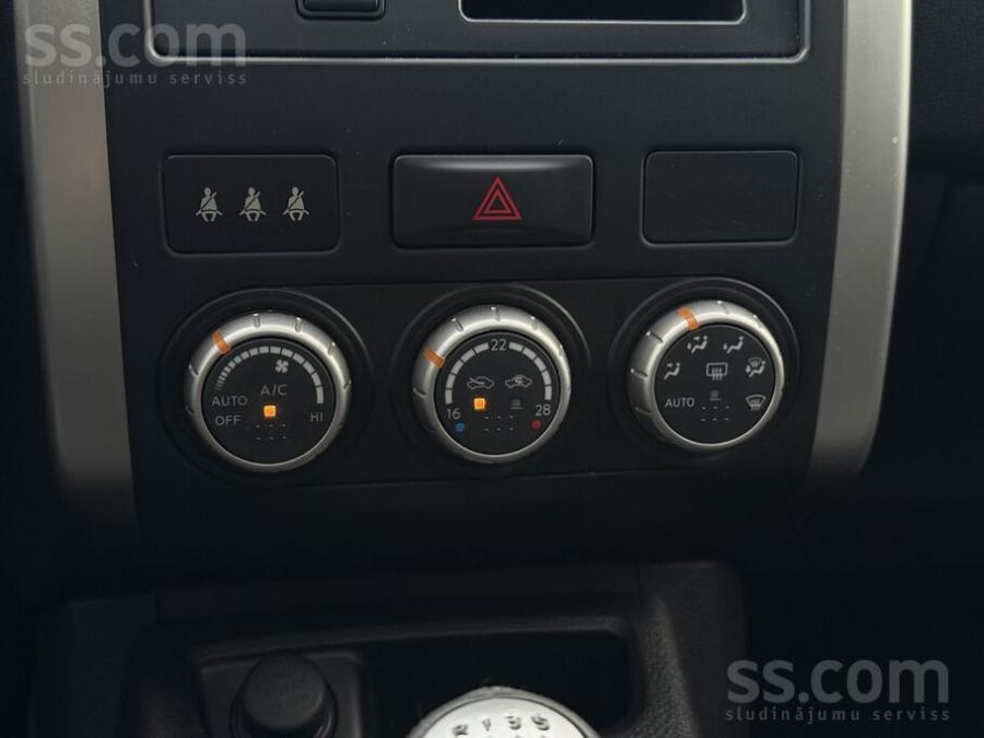 Green Nissan X-Trail 2012 in Riga, with an engine capacity of 2.00 L and mileage of 284 thousand km for 9200 €, photo 17 on AUTOMOTO.COM.LV