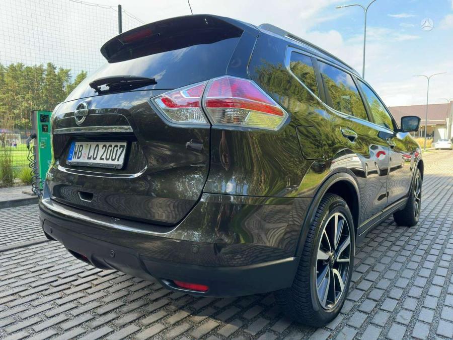Green Nissan X-Trail 2014 in Vilnius, with an engine capacity of 1.60 L and mileage of 145 thousand km for 9350 €, photo 10 on AUTOMOTO.COM.LV