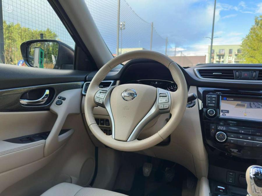 Green Nissan X-Trail 2014 in Vilnius, with an engine capacity of 1.60 L and mileage of 145 thousand km for 9350 €, photo 18 on AUTOMOTO.COM.LV