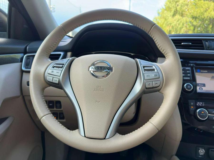 Green Nissan X-Trail 2014 in Vilnius, with an engine capacity of 1.60 L and mileage of 145 thousand km for 9350 €, photo 19 on AUTOMOTO.COM.LV