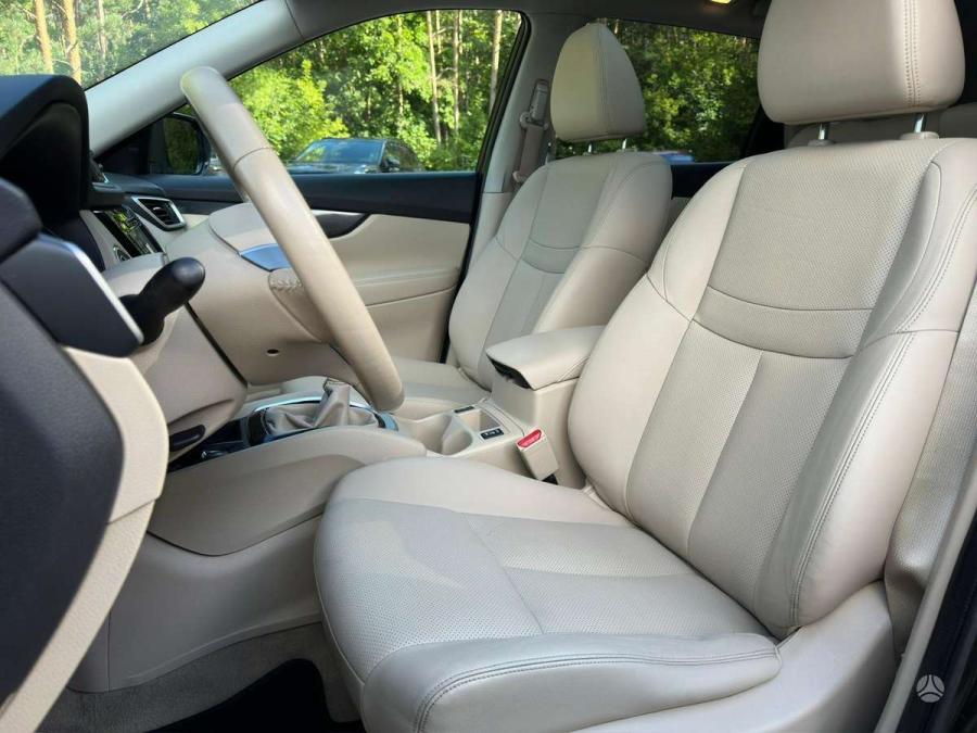 Green Nissan X-Trail 2014 in Vilnius, with an engine capacity of 1.60 L and mileage of 145 thousand km for 9350 €, photo 25 on AUTOMOTO.COM.LV