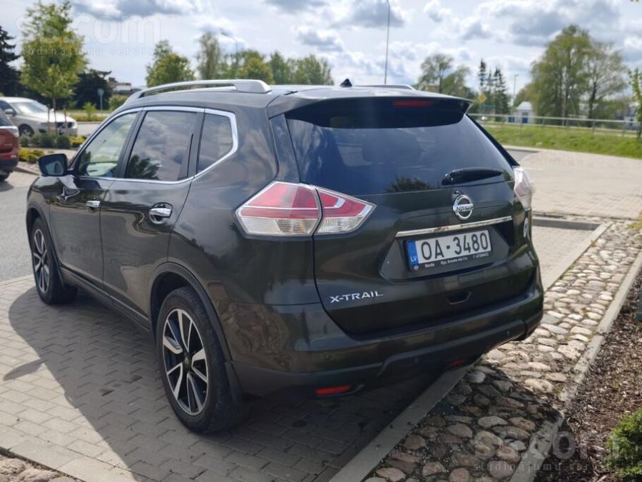 Zaļš Nissan X-Trail 2015 Bauska, ar dzinēja tilpumu 1.60 L un nobraukumu 176 tūkst. km par 12900 €, foto 4 vietnē AUTOMOTO.COM.LV