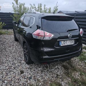 Green Nissan X-Trail 2015 in Kaunas, with an engine capacity of 1.60 L and mileage of 152 thousand km for 12000 €, photo  on AUTOMOTO.COM.LV