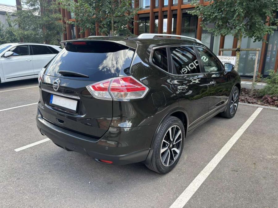 Zaļš Nissan X-Trail 2015 Kauņa, ar dzinēja tilpumu 1.60 L un nobraukumu 165 tūkst. km par 12000 €, foto 6 vietnē AUTOMOTO.COM.LV