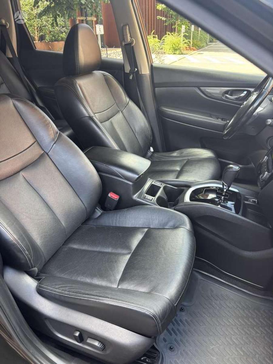 Zaļš Nissan X-Trail 2015 Kauņa, ar dzinēja tilpumu 1.60 L un nobraukumu 165 tūkst. km par 12000 €, foto 18 vietnē AUTOMOTO.COM.LV