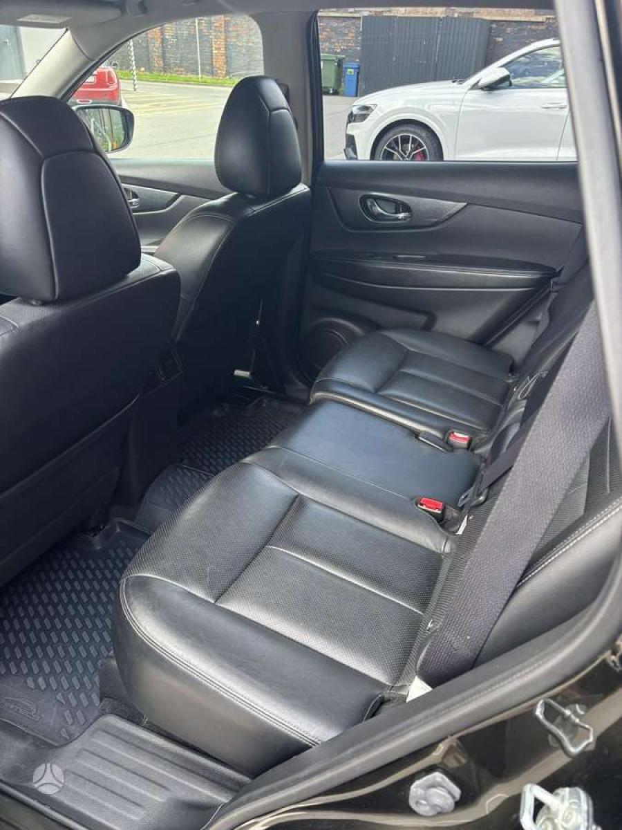 Zaļš Nissan X-Trail 2015 Kauņa, ar dzinēja tilpumu 1.60 L un nobraukumu 165 tūkst. km par 12000 €, foto 20 vietnē AUTOMOTO.COM.LV