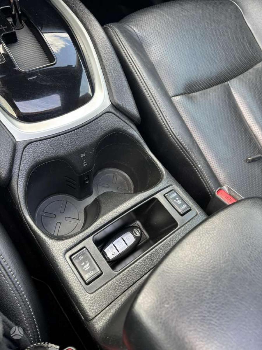 Zaļš Nissan X-Trail 2015 Kauņa, ar dzinēja tilpumu 1.60 L un nobraukumu 165 tūkst. km par 12000 €, foto 22 vietnē AUTOMOTO.COM.LV