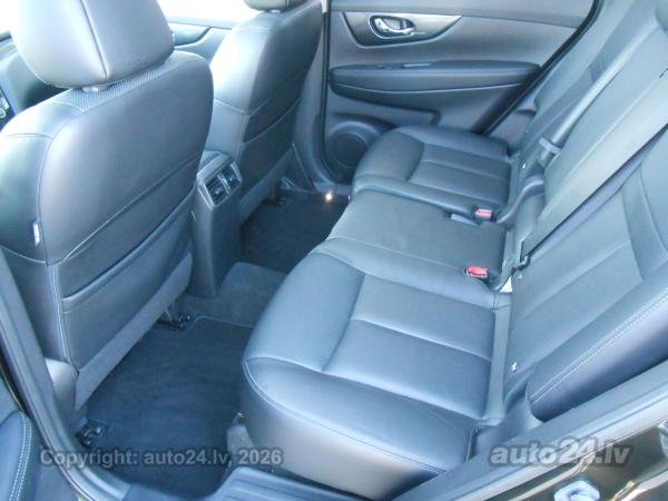 Zaļš Nissan X-Trail 2015 Viljandi, ar dzinēja tilpumu 1.60 L un nobraukumu 183 tūkst. km par 10990 €, foto 10 vietnē AUTOMOTO.COM.LV