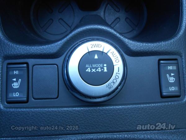 Zaļš Nissan X-Trail 2015 Viljandi, ar dzinēja tilpumu 1.60 L un nobraukumu 183 tūkst. km par 10990 €, foto 9 vietnē AUTOMOTO.COM.LV