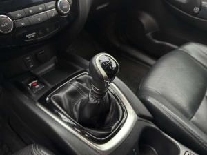 Green Nissan X-Trail 2016 in Kaunas, with an engine capacity of 1.60 L and mileage of 251 thousand km for 10799 €, photo 14 on AUTOMOTO.COM.LV