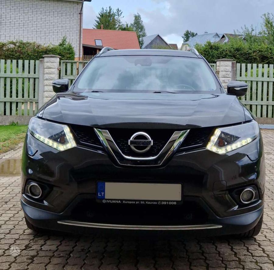 Green Nissan X-Trail 2016 in Kaunas, with an engine capacity of 1.60 L and mileage of 98 thousand km for 11299 €, photo 4 on AUTOMOTO.COM.LV