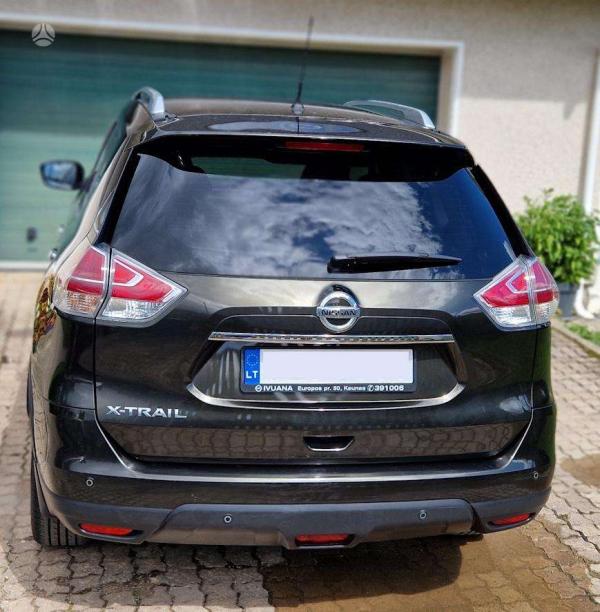 Green Nissan X-Trail 2016 in Kaunas, with an engine capacity of 1.60 L and mileage of 98 thousand km for 11299 €, photo 5 on AUTOMOTO.COM.LV
