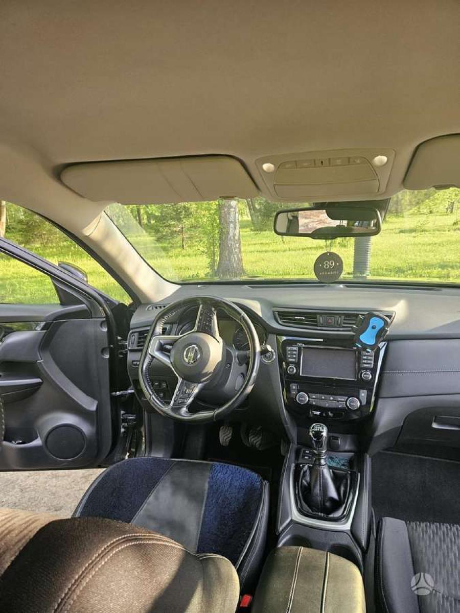 Zaļš Nissan X-Trail 2017 Šauļi, ar dzinēja tilpumu 0.00 L un nobraukumu 73 tūkst. km par 12800 €, foto 3 vietnē AUTOMOTO.COM.LV