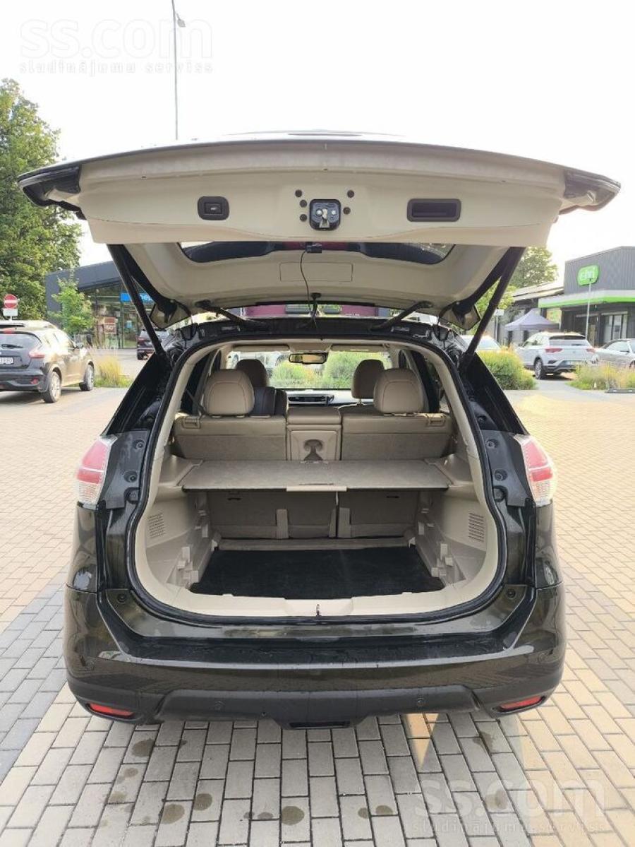 Zaļš Nissan X-Trail 2017 Rīga, ar dzinēja tilpumu 1.60 L un nobraukumu 180 tūkst. km par 12900 €, foto 8 vietnē AUTOMOTO.COM.LV