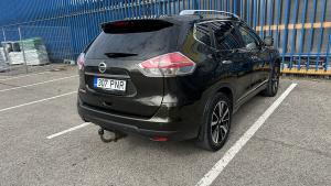 Zaļš Nissan X-Trail 2017 Kohtla-Jerve, ar dzinēja tilpumu 1.60 L un nobraukumu 160 tūkst. km par 11500 €, foto 8 vietnē AUTOMOTO.COM.LV