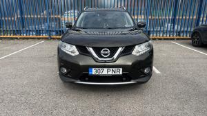 Green Nissan X-Trail 2017 in Kohtla-Jarve, with an engine capacity of 1.60 L and mileage of 160 thousand km for 11500 €, photo 17 on AUTOMOTO.COM.LV