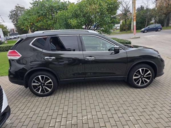 Zaļš Nissan X-Trail 2017 Viļņa, ar dzinēja tilpumu 1.60 L un nobraukumu 119 tūkst. km par 11990 €, foto 7 vietnē AUTOMOTO.COM.LV