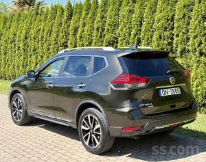 Green Nissan X-Trail 2018 in Riga, with an engine capacity of 2.00 L and mileage of 114 thousand km for 12150 €, photo 7 on AUTOMOTO.COM.LV