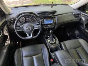 Green Nissan X-Trail 2018 in Riga, with an engine capacity of 2.00 L and mileage of 114 thousand km for 12150 €, photo 9 on AUTOMOTO.COM.LV