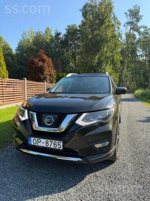 Zaļš Nissan X-Trail 2018 Rīga, ar dzinēja tilpumu 2.00 L un nobraukumu 175 tūkst. km par 13400 €, foto  vietnē AUTOMOTO.COM.LV