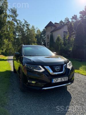 Zaļš Nissan X-Trail 2018 Rīga, ar dzinēja tilpumu 2.00 L un nobraukumu 175 tūkst. km par 13400 €, foto 3 vietnē AUTOMOTO.COM.LV