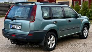 Green Nissan X-Trail 2003 in Voru, with an engine capacity of 2.20 L and mileage of 260 thousand km for 2490 €, photo 5 on AUTOMOTO.COM.LV
