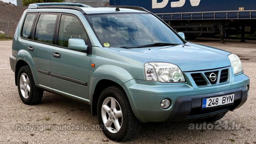 Green Nissan X-Trail 2003 in Voru, with an engine capacity of 2.20 L and mileage of 260 thousand km for 2490 €, photo 7 on AUTOMOTO.COM.LV