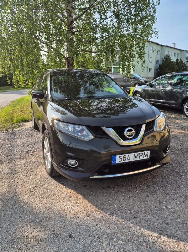 Zaļš Nissan X-Trail 2016 Tallina, ar dzinēja tilpumu 1.60 L un nobraukumu 228 tūkst. km par 9600 €, foto 1 vietnē AUTOMOTO.COM.LV