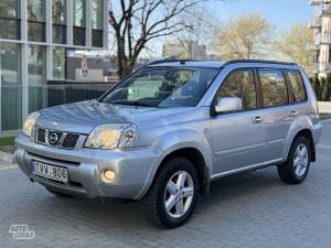 Grey Nissan X-Trail 2002 in Vilnius, with an engine capacity of 3.00 L and mileage of 366 thousand km for 800 €, photo  on AUTOMOTO.COM.LV