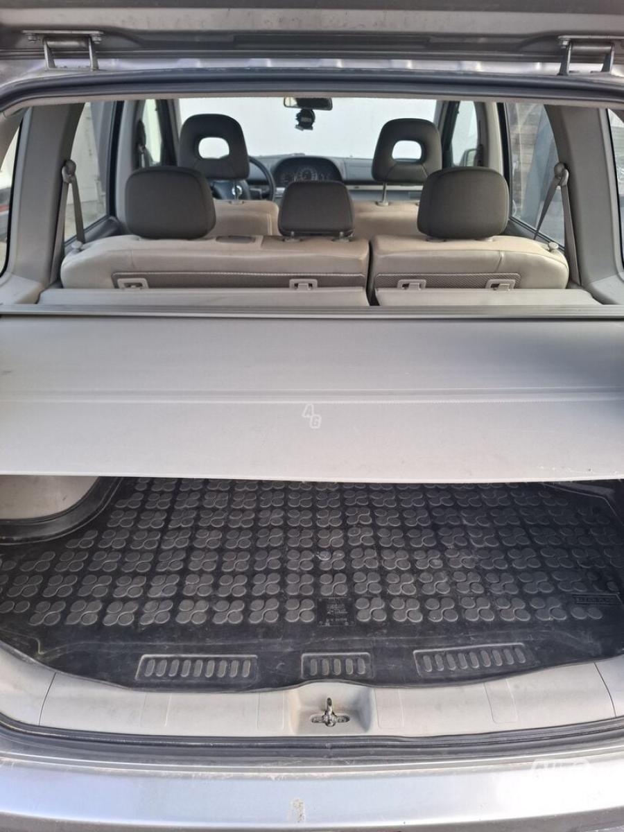 Grey Nissan X-Trail 2002 in Vilnius, with an engine capacity of 2.00 L and mileage of 240 thousand km for 2400 €, photo 16 on AUTOMOTO.COM.LV