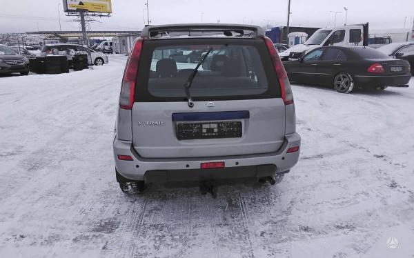 Grey Nissan X-Trail 2003 in Marijampole, with an engine capacity of 2.18 L and mileage of 124 thousand km for 2999 €, photo 5 on AUTOMOTO.COM.LV