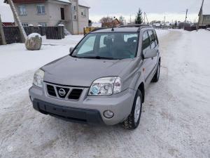 Grey Nissan X-Trail 2003 in Marijampole, with an engine capacity of 2.18 L and mileage of 267 thousand km for 2350 €, photo 8 on AUTOMOTO.COM.LV