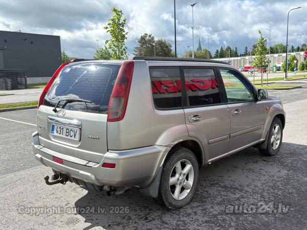 Grey Nissan X-Trail 2003 in Rapla, with an engine capacity of 2.20 L and mileage of 279 thousand km for 1000 €, photo 6 on AUTOMOTO.COM.LV