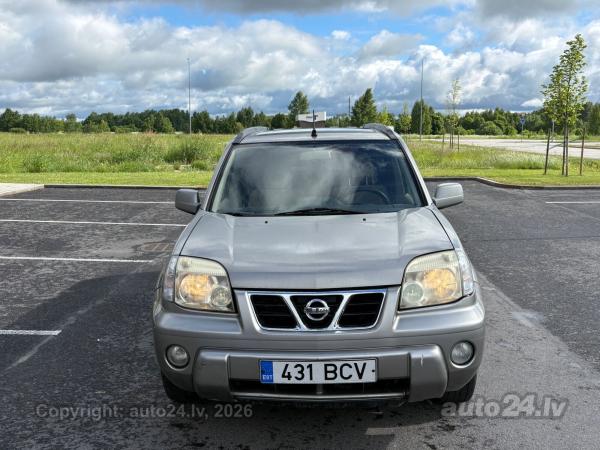 Grey Nissan X-Trail 2003 in Rapla, with an engine capacity of 2.20 L and mileage of 279 thousand km for 1000 €, photo 7 on AUTOMOTO.COM.LV