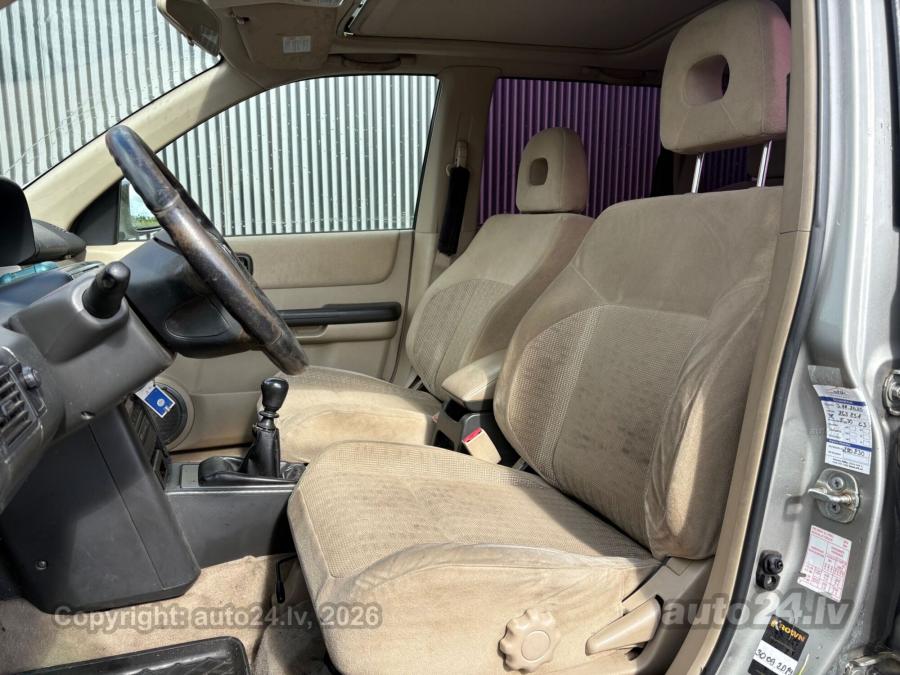 Grey Nissan X-Trail 2003 in Rapla, with an engine capacity of 2.20 L and mileage of 279 thousand km for 1000 €, photo 10 on AUTOMOTO.COM.LV