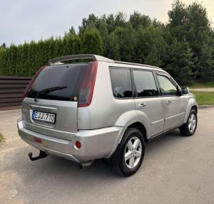 Grey Nissan X-Trail 2003 in Vilnius, with an engine capacity of 2.18 L and mileage of 171 thousand km for 1950 €, photo 4 on AUTOMOTO.COM.LV
