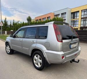 Grey Nissan X-Trail 2003 in Vilnius, with an engine capacity of 2.18 L and mileage of 171 thousand km for 1950 €, photo 5 on AUTOMOTO.COM.LV