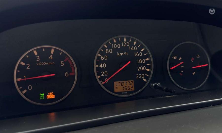 Grey Nissan X-Trail 2003 in Vilnius, with an engine capacity of 2.18 L and mileage of 171 thousand km for 1950 €, photo 10 on AUTOMOTO.COM.LV