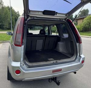 Grey Nissan X-Trail 2003 in Vilnius, with an engine capacity of 2.18 L and mileage of 171 thousand km for 1950 €, photo 15 on AUTOMOTO.COM.LV
