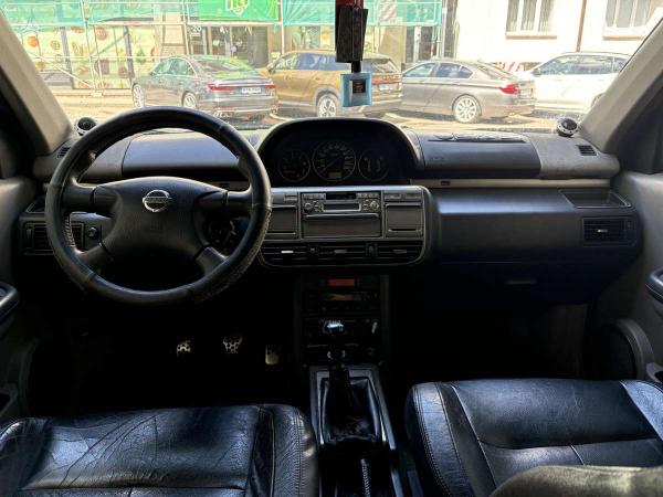 Pelēks Nissan X-Trail 2003 Viļņa, ar dzinēja tilpumu 2.20 L un nobraukumu 371 tūkst. km par 1800 €, foto 10 vietnē AUTOMOTO.COM.LV