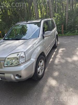 Pelēks Nissan X-Trail 2003 Ventspils, ar dzinēja tilpumu 2.20 L un nobraukumu 427 tūkst. km par 1300 €, foto 9 vietnē AUTOMOTO.COM.LV