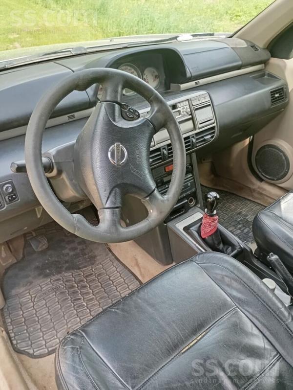 Grey Nissan X-Trail 2003 in Madona, with an engine capacity of 2.20 L and mileage of 336 thousand km for 2000 €, photo 5 on AUTOMOTO.COM.LV
