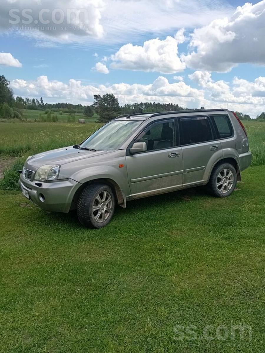 Grey Nissan X-Trail 2003 in Madona, with an engine capacity of 2.20 L and mileage of 336 thousand km for 2000 €, photo 8 on AUTOMOTO.COM.LV